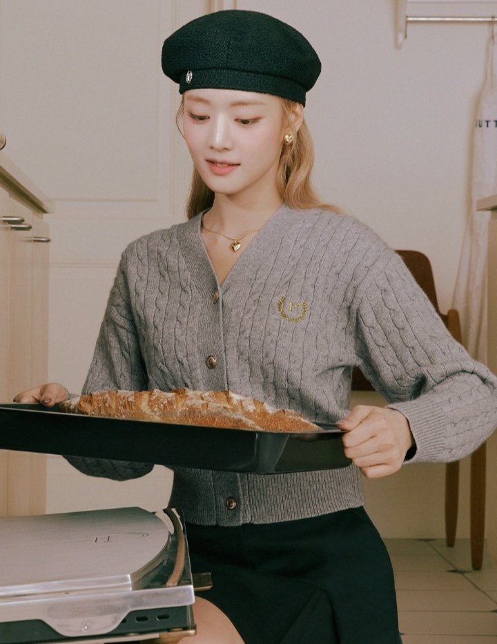 Nanoo on Twitter: "RT @MINNY_NOTE: [🛍] #MINNIE for ROLAROLA's 2023 Spring Collection! 🔗 https ...