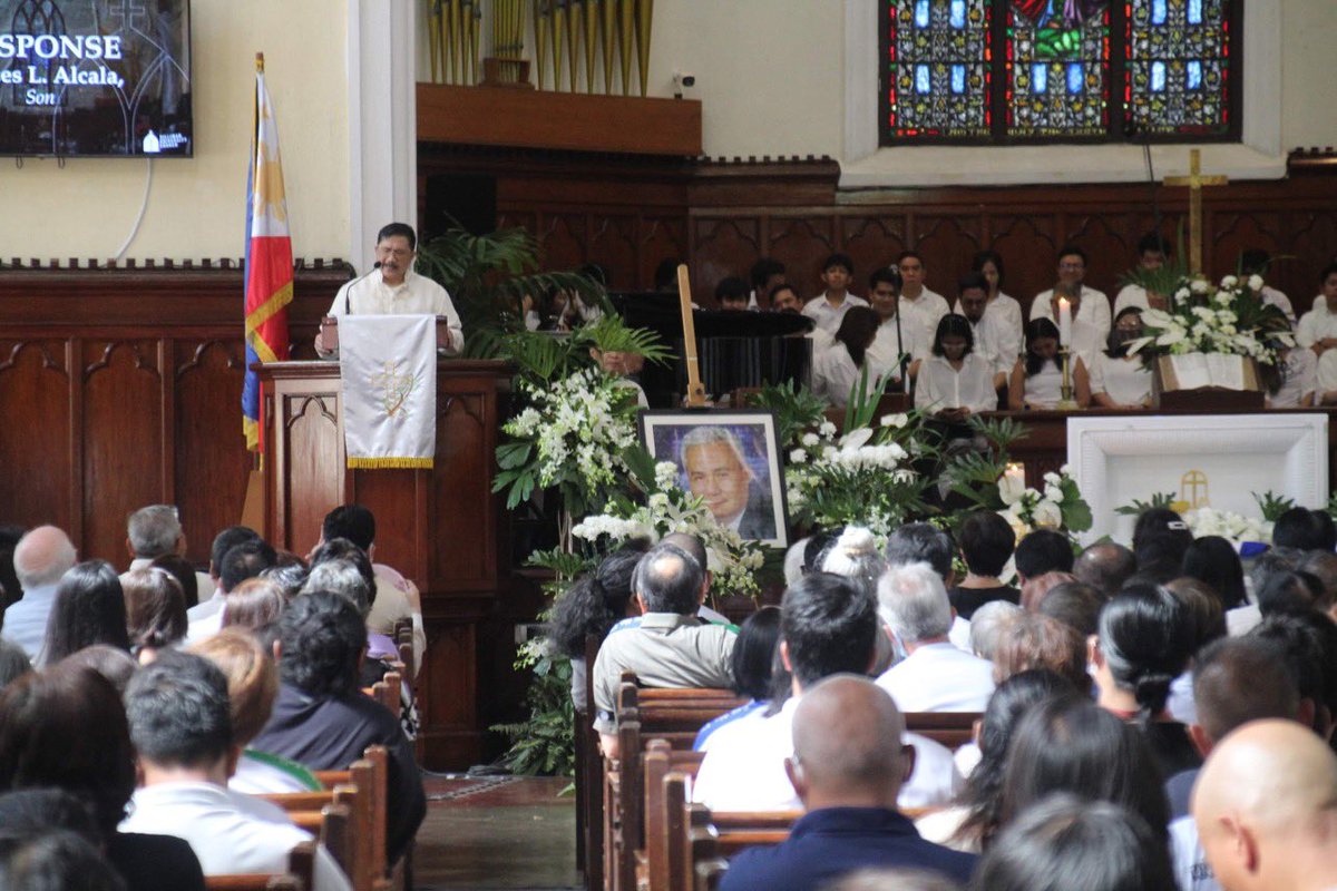 LOOK: Here are photos of the necrological service of National Scientist ...