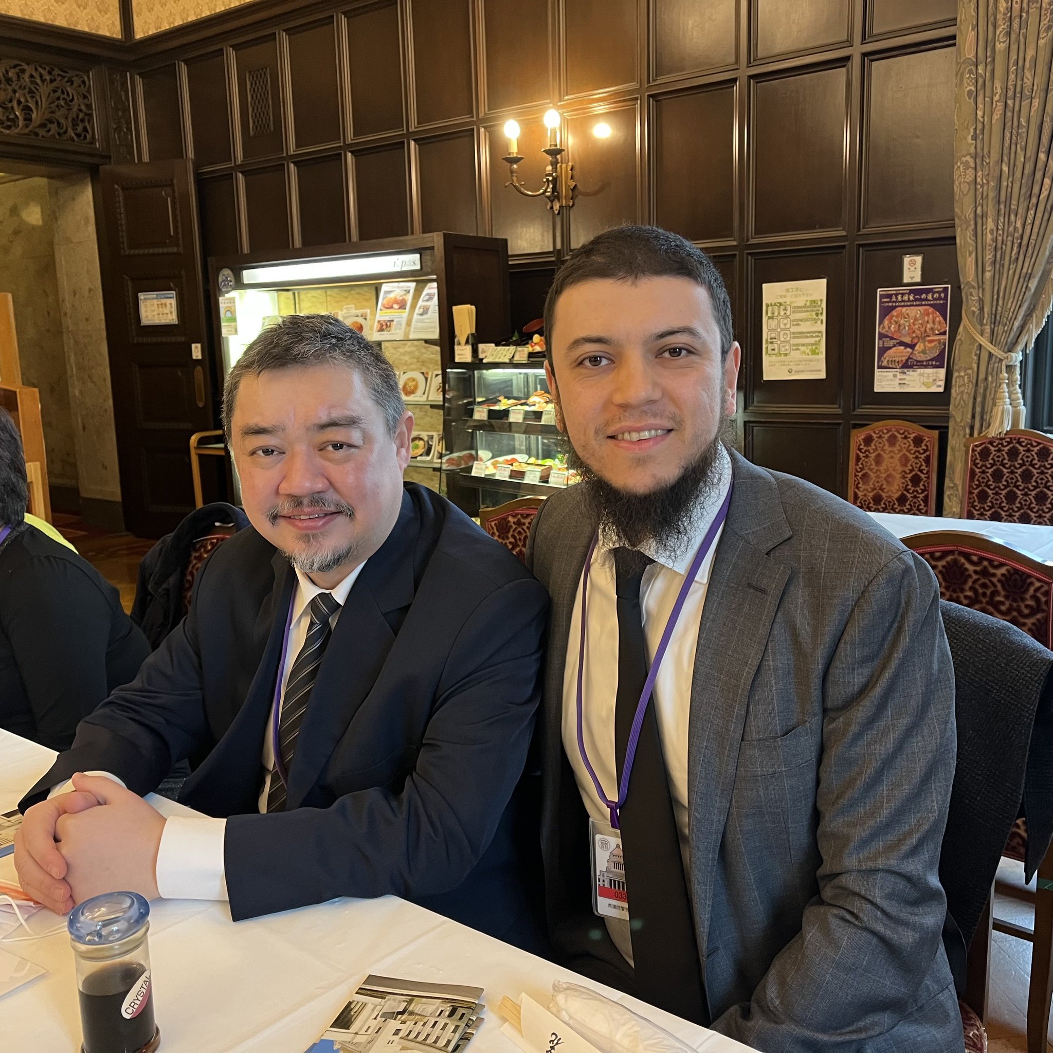 Arslan Hidayat.ئارسلان ھىدايەت on Twitter: "First time with the great @wuerkaixi https://t.co ...