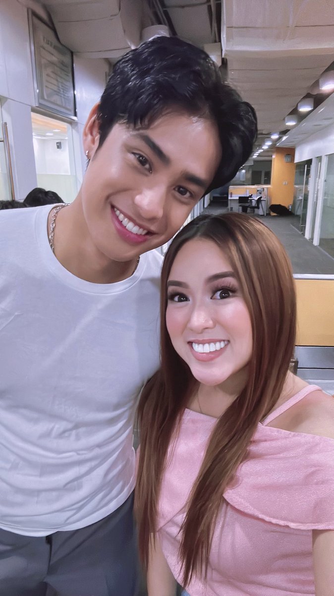 `mi amor :) | HAPPY BIRTHDAY DONNY 💙 on Twitter: "RT @aidelacruz: Happy birthday to one of the ...