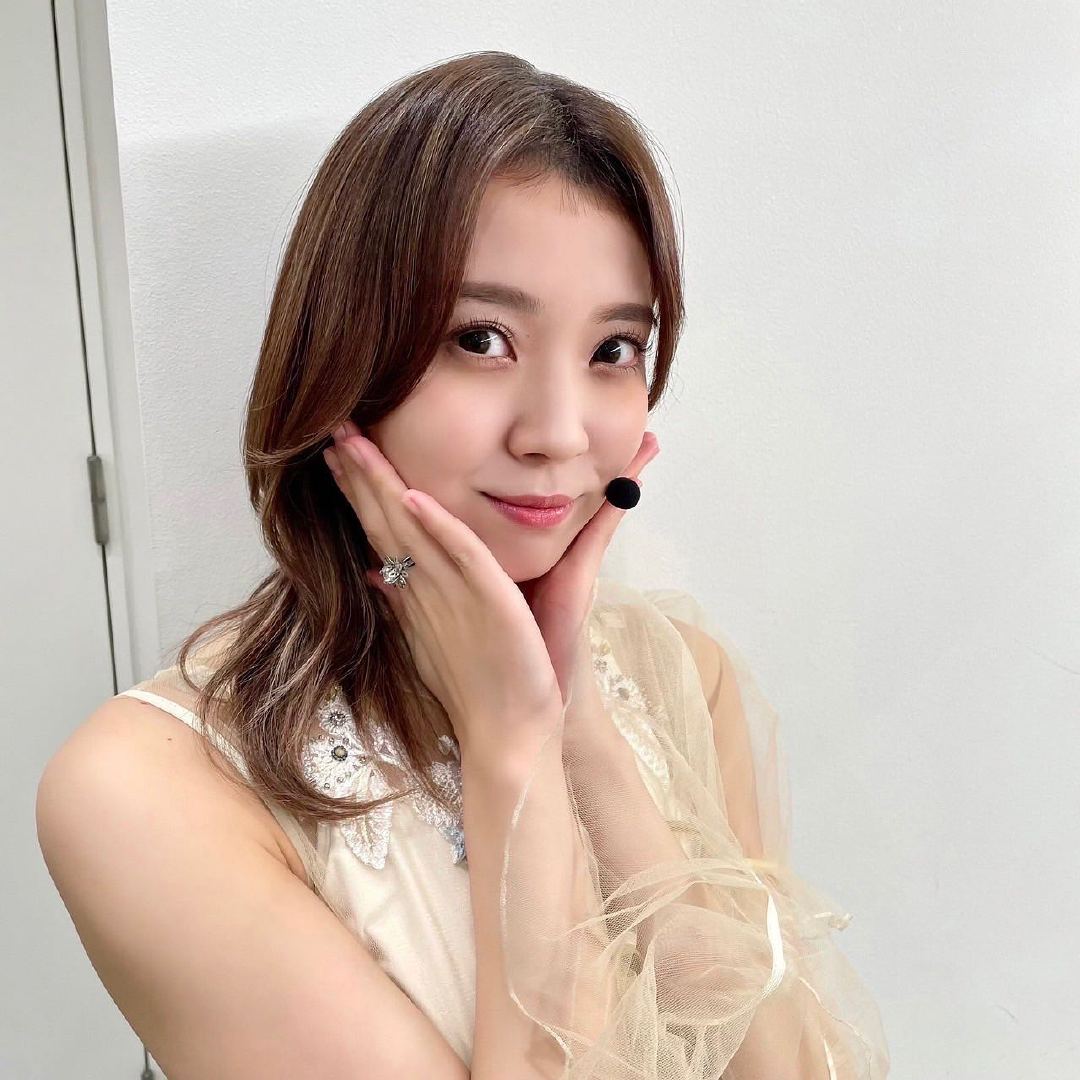 狂犬🐩 on Twitter: "#小林由依 #櫻坂46 https://instagram.com/p/CoeT3our4l4/?igshid=OGQ2MjdiOTE=…"