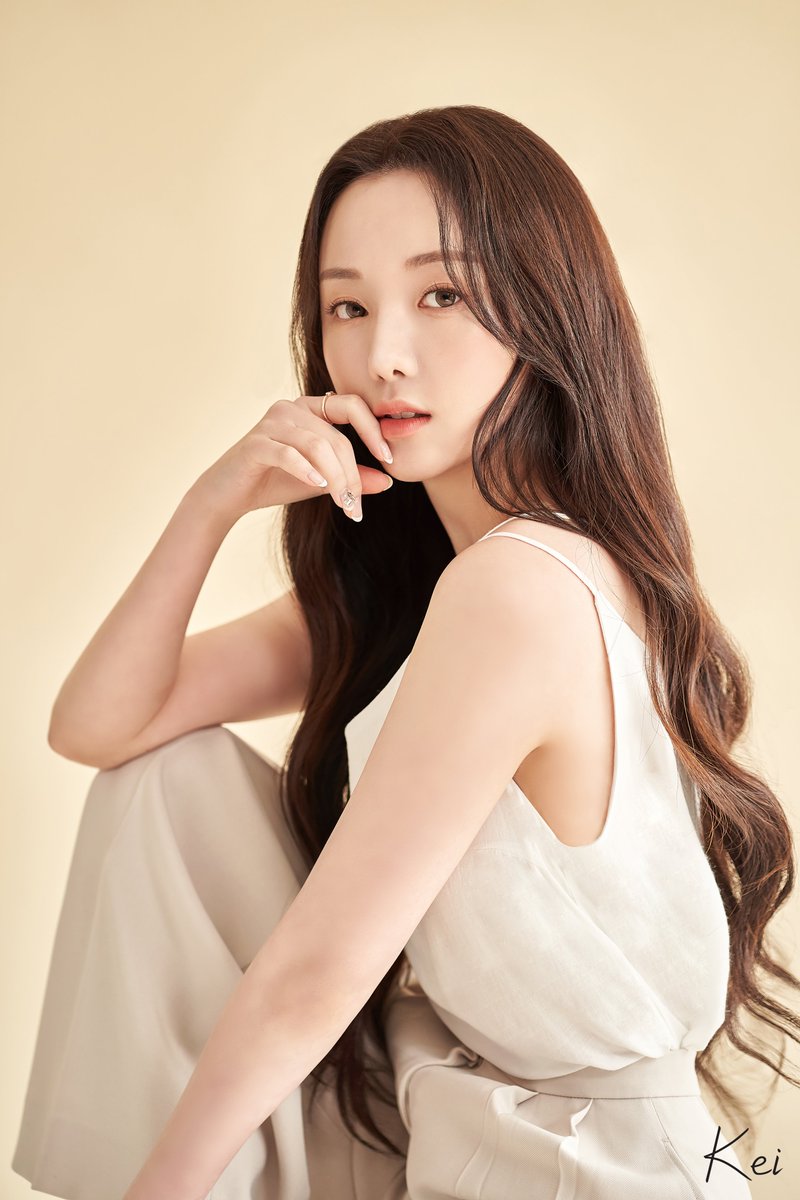 zzz on Twitter: "230213 popstudiokr instagram https://instagram.com/p/ColjI5cvfYU/ #케이 #러블리즈"