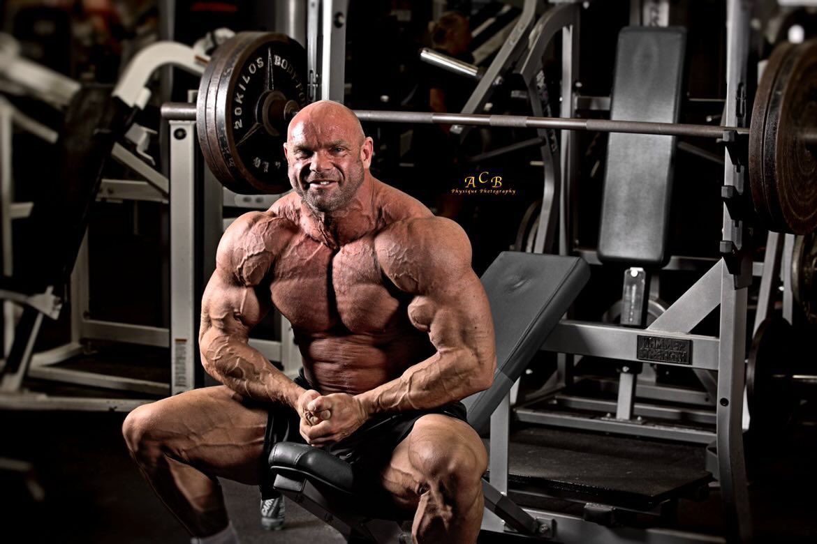 ACBphysiquephotography on Twitter: "Huge Rich Scott"