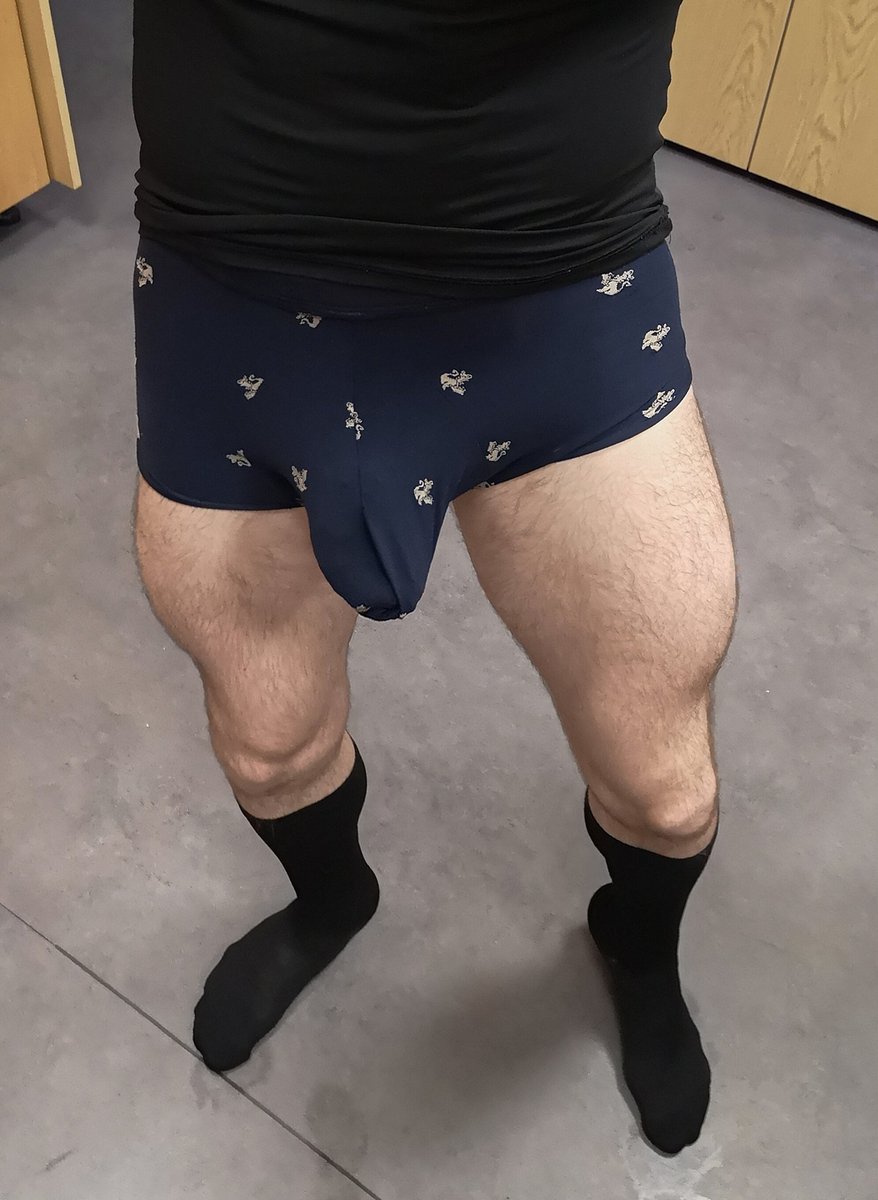 𝗧𝗼𝗱𝗮𝘆𝘀 𝗕𝘂𝗹𝗴𝗲 On Twitter Rt Fetuss18 😈 Gay Underwear Bulge