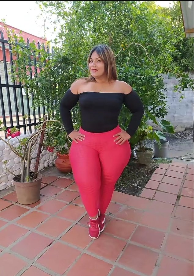 Hot Big Ass Babe On Twitter ¿ Quién Se Anime A Cogerme 😋