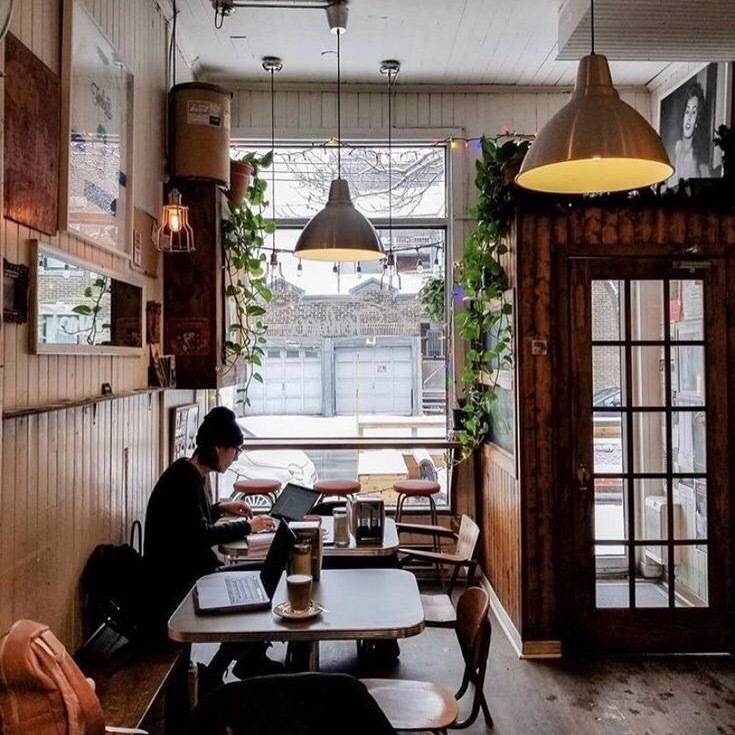 인스티즈(instiz) on Twitter: "외출할 때 마다 350만원 받기 vs 칩거할 때 마다 250만원 받기 (링크에 더있어요👉) https://instiz.net ...