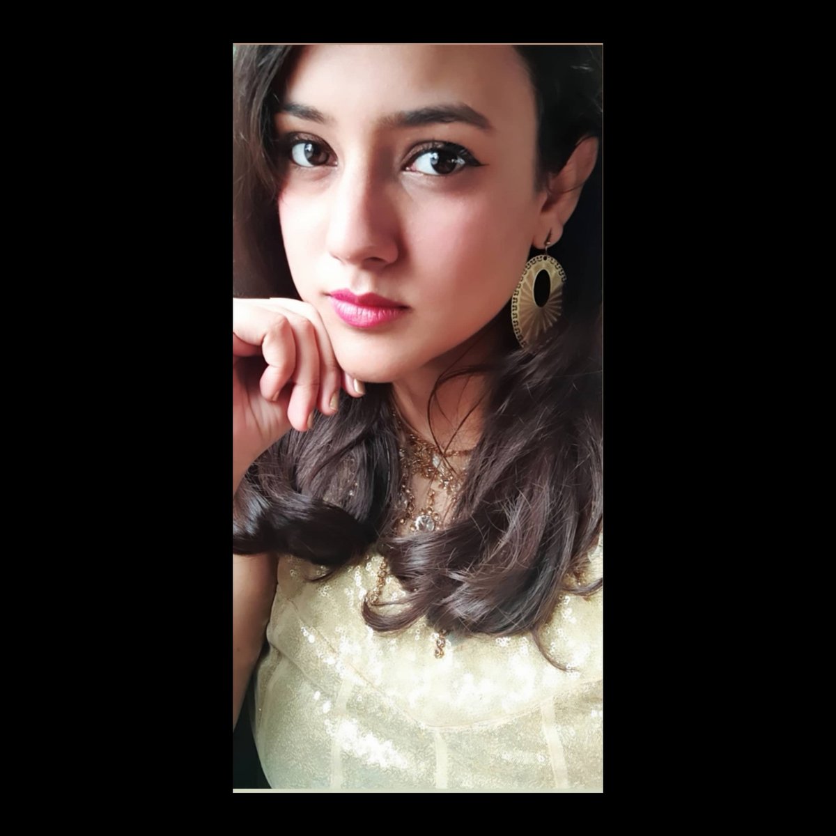 Aishwarya Mudgil on Twitter: "#NewProfilePic"