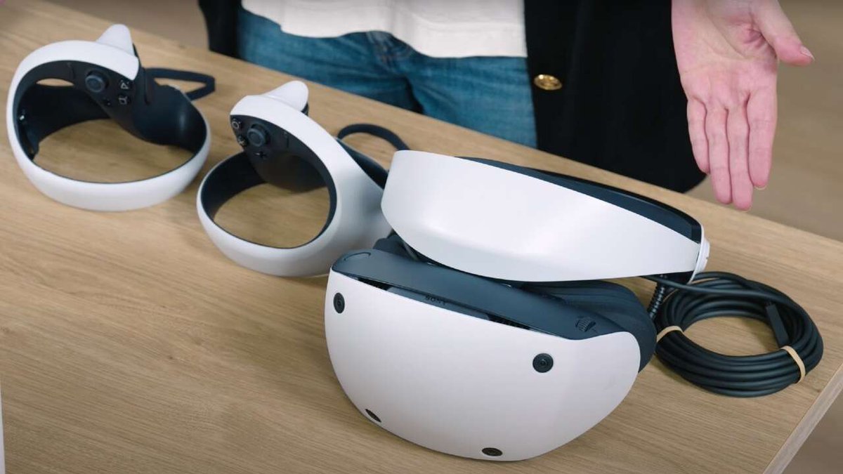 Bizgram Asia Pte Ltd on Twitter: "This PSVR 2 Box Isn't Supposed To Be Thrown Away https ...