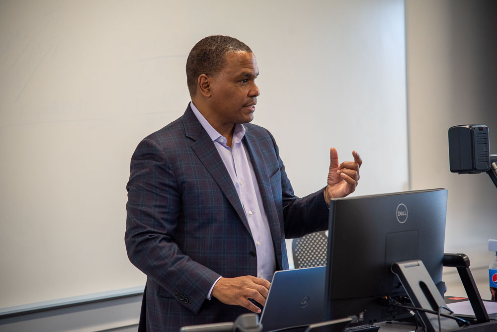 UC Blue Ash College on Twitter: "Thank you #UCBA Distinguished Alumnus Eric Broyles for visiting ...