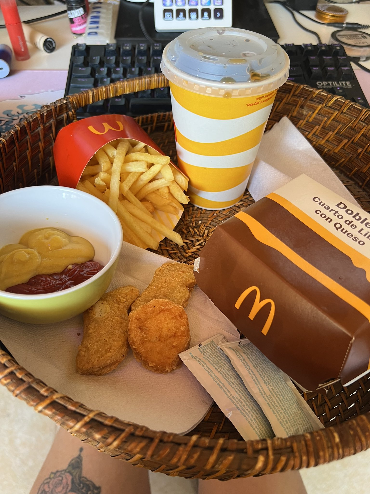 Shini 🌸 on Twitter: "mi hermana me regaloneó ♥️ una papita que sana corazones https://t.co ...