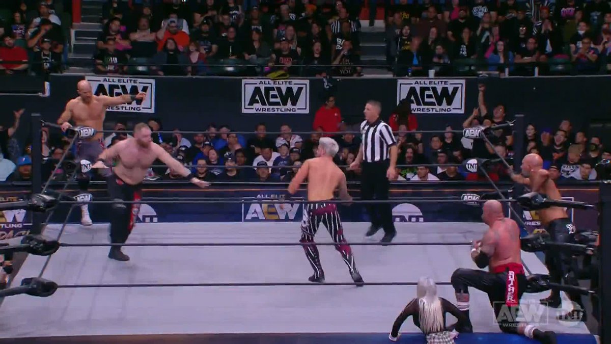 🩸SeaN🩸 on Twitter: "RT @AEW: .@JonMoxley came to FIGHT! Watch #AEWRampage on TNT!"