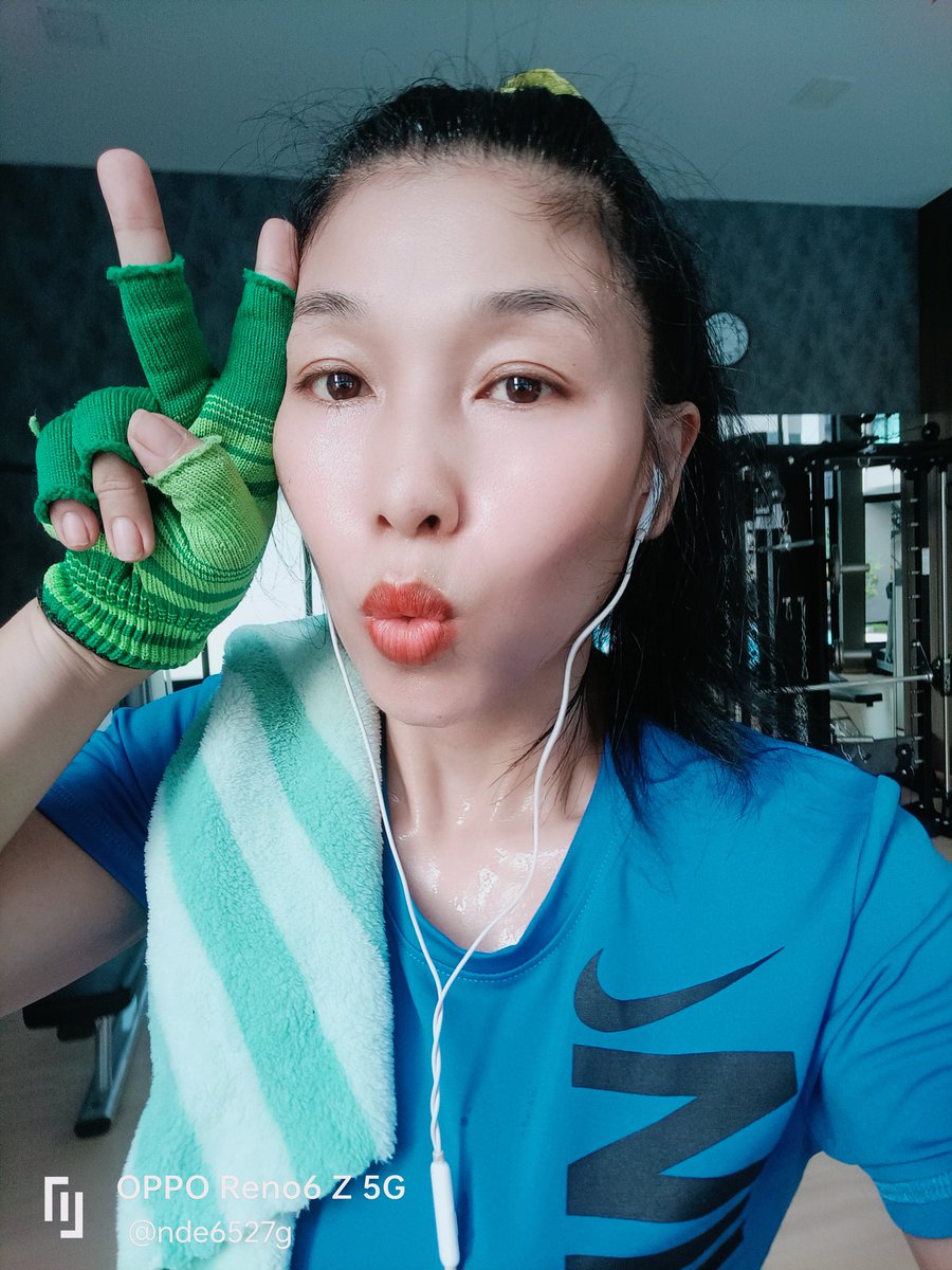 ชักว่าวอยู่ไหม FonFriendly56ครูฝนขี้อ้อน (ช่องจริง) @fonfriendly56