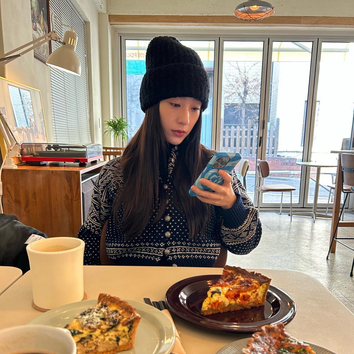 yaya // EXO 2023 COMEBACK on Twitter: "RT @saveKRYSTAL: https://instagram.ficn4-1.fna.fbcdn.net ...