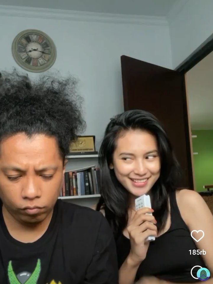 Tanyarl ㅡ Dilarang 🔞 on Twitter: "Siapa yang kaya sender, suka banget kepoin pasangan ini tanyarl"