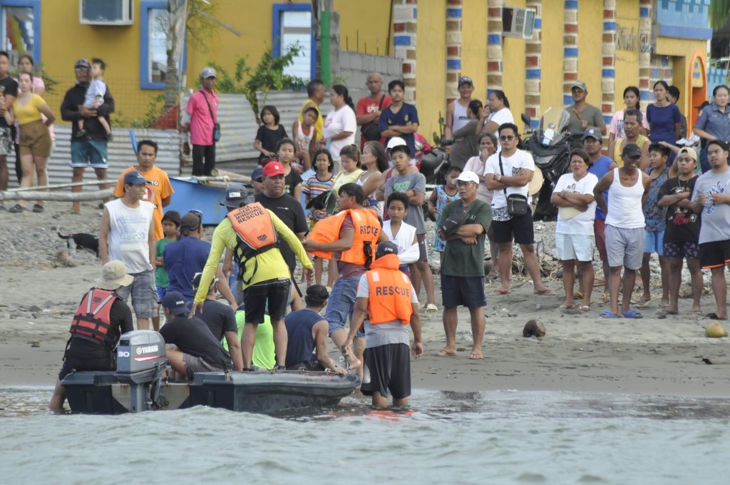 Dennis_Datu The search and rescue operations of the Philippine Coast Guard, MDRRMO, police and ...