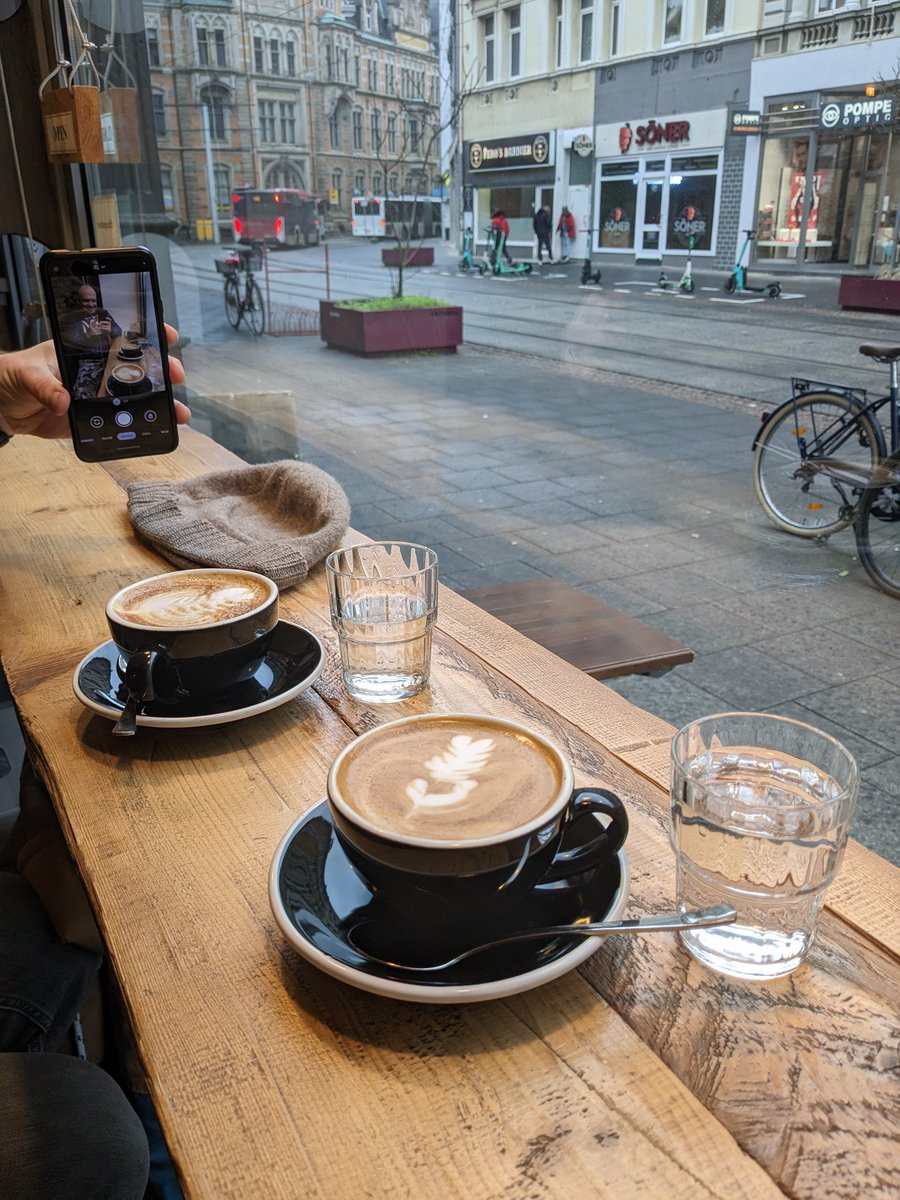 alexander on Twitter: "Kaffeepause"