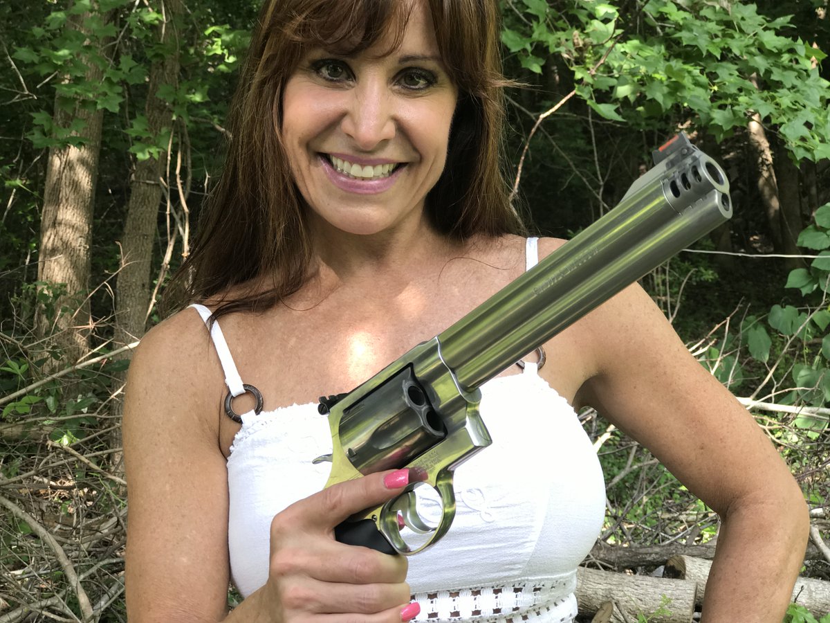 Farm Girl Jen Of The Banshee Moon Official Page On Twitter Just Got