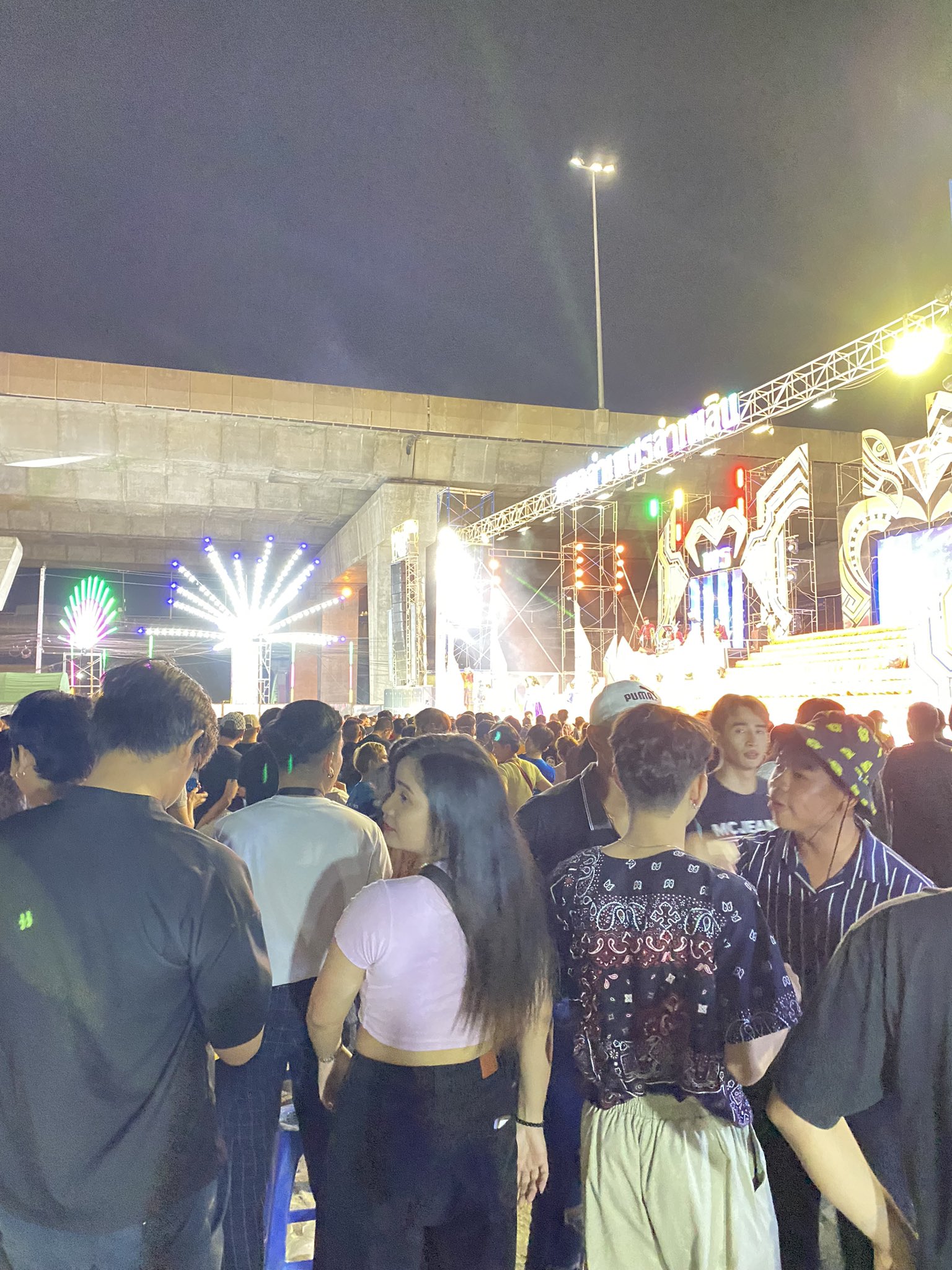 S’poy (@siriwat_wrrnss) / Twitter