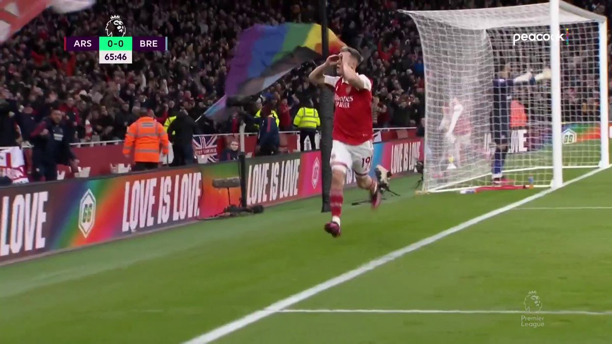 Premier League Usa On Twitter Say Hello To Super Sub Leandro Trossard