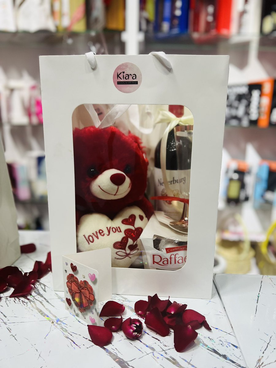 Lily Love💖🦋 on Twitter: "RT @Kiaragiftshop: Book your #ValentinesDay gift with us, our packages ...