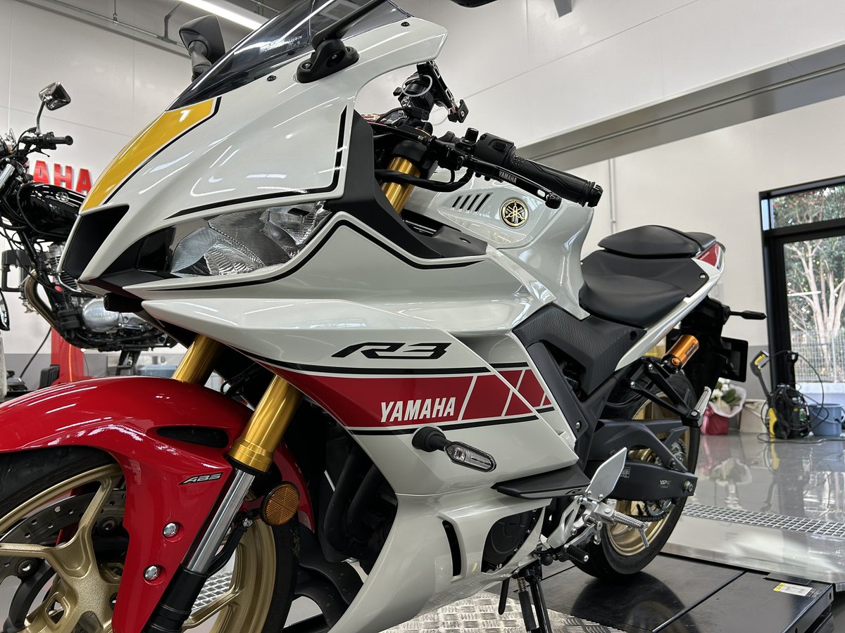 YSP千葉中央 on Twitter: "YZF-R3のお客様にKYBのリアサスペンションを取付けさせて頂きました💁‍♂️ 見た目も性能もグレードアップですね ️ #YSP千葉中央 ...
