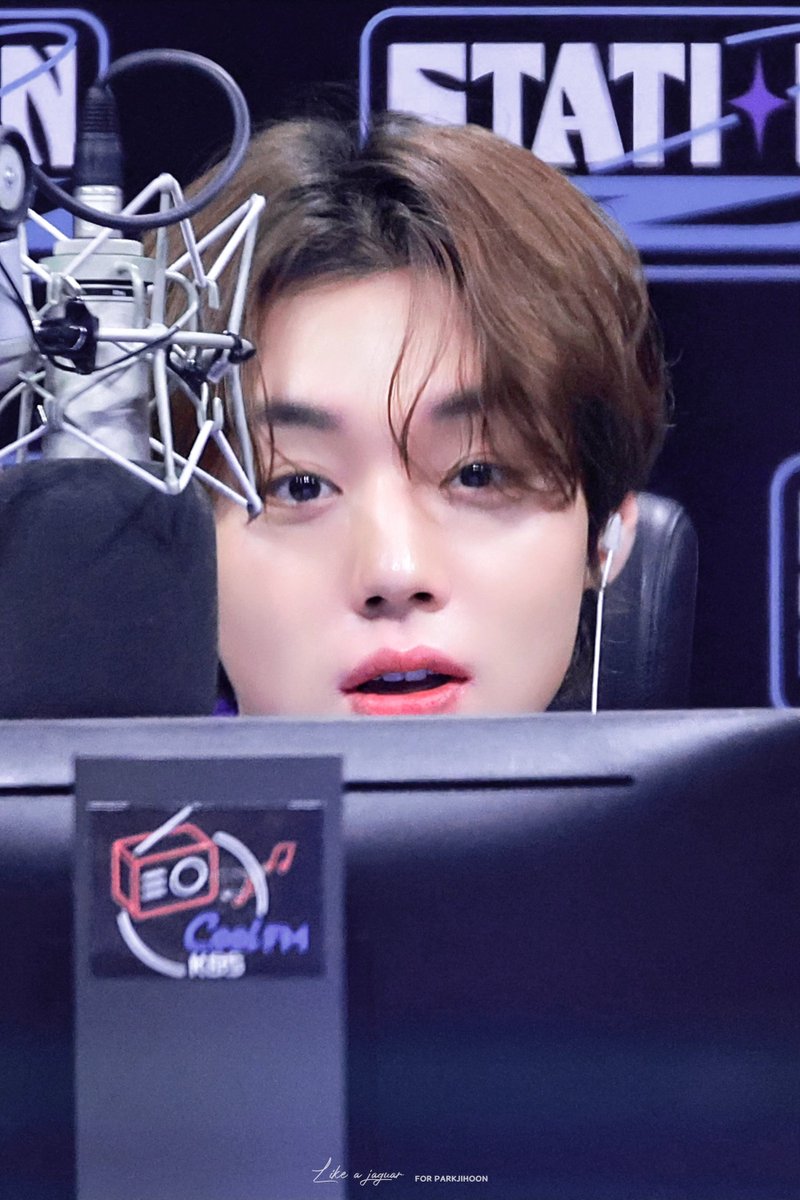 Kwang^^ คิดถึงน้องจ๋า💜 on Twitter: "RT @Like_a_jaguar: 230211 Station Z http://bit.ly/40IGJXz ...