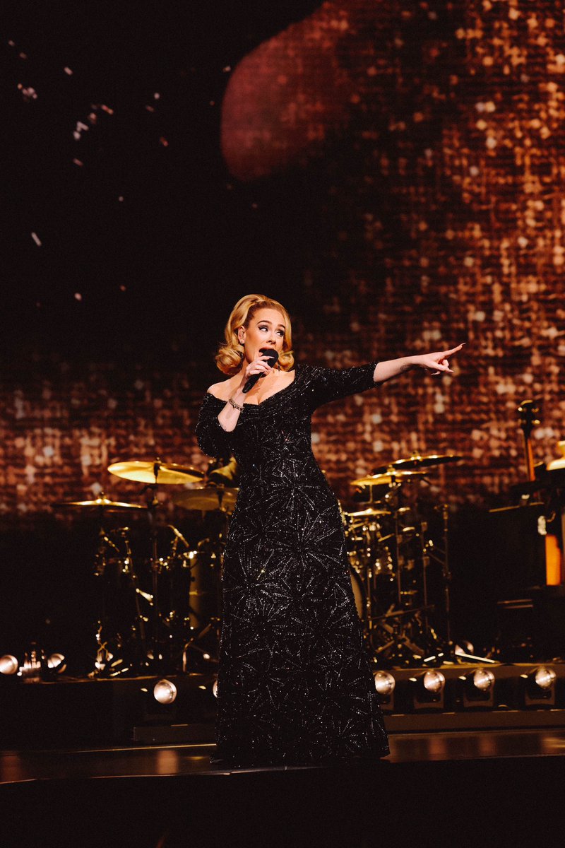 Adele on Twitter: "Weekend 11"