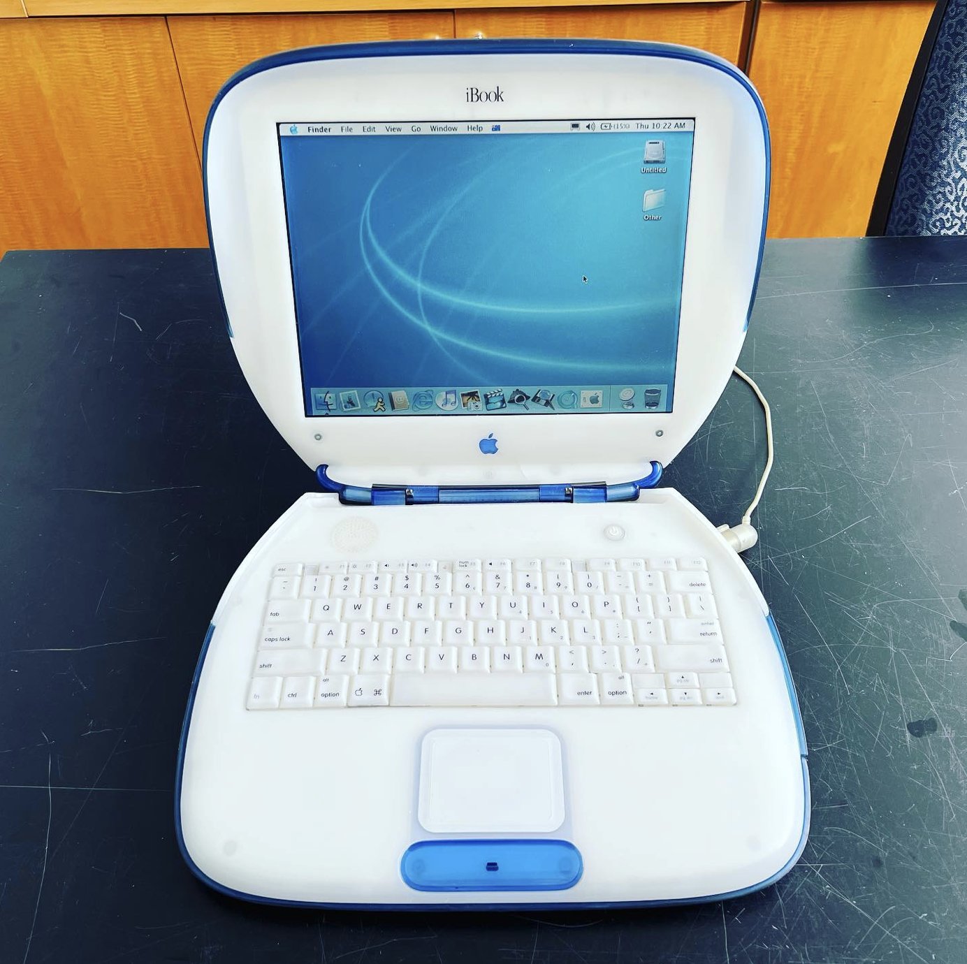 Ibook 2000
