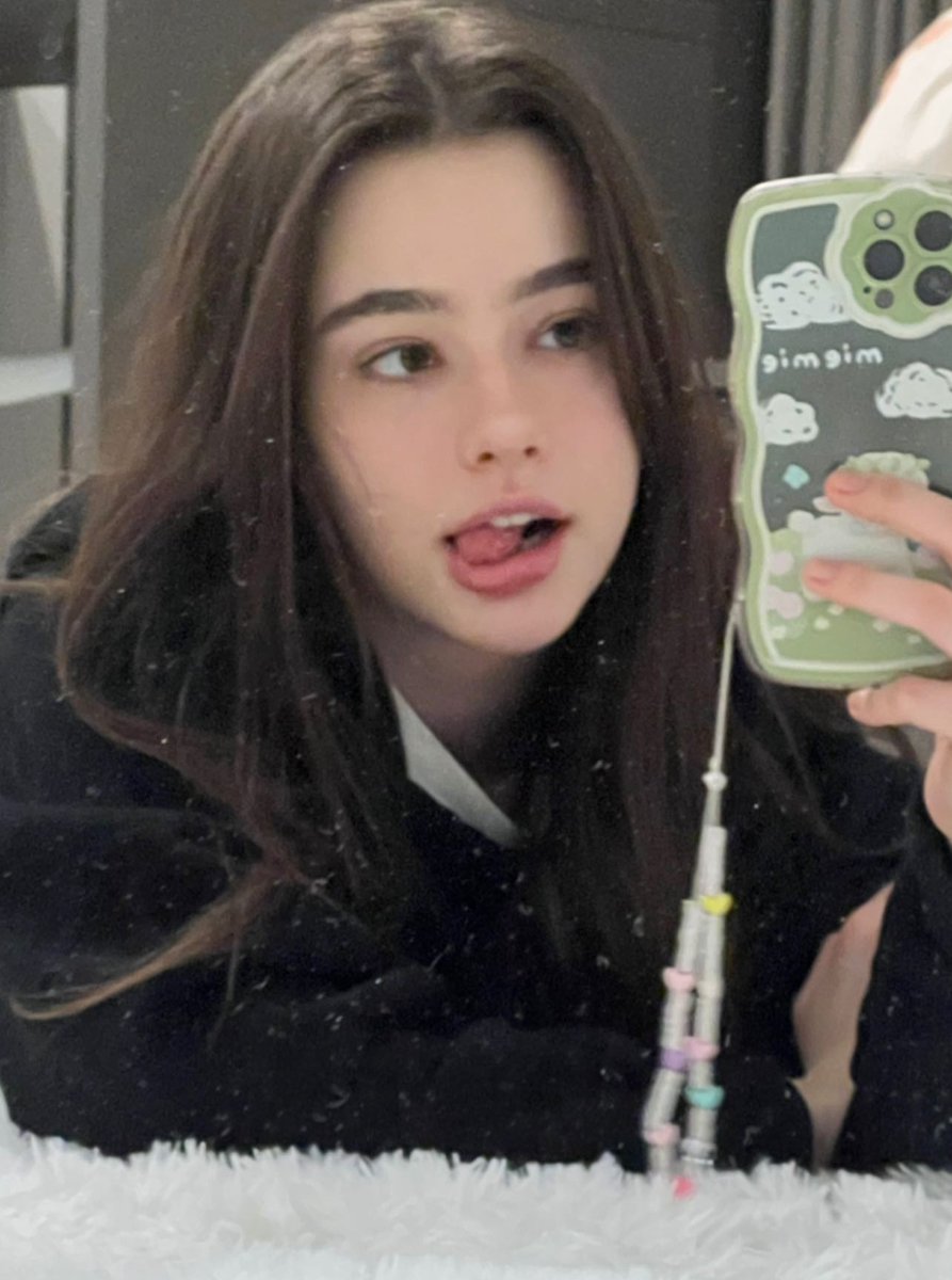 Dasha Taran IG: https://t.co/kA6x7uD8MT Bio Link: https://t.co/gcsLolrld3 #Girl #Photography # ...