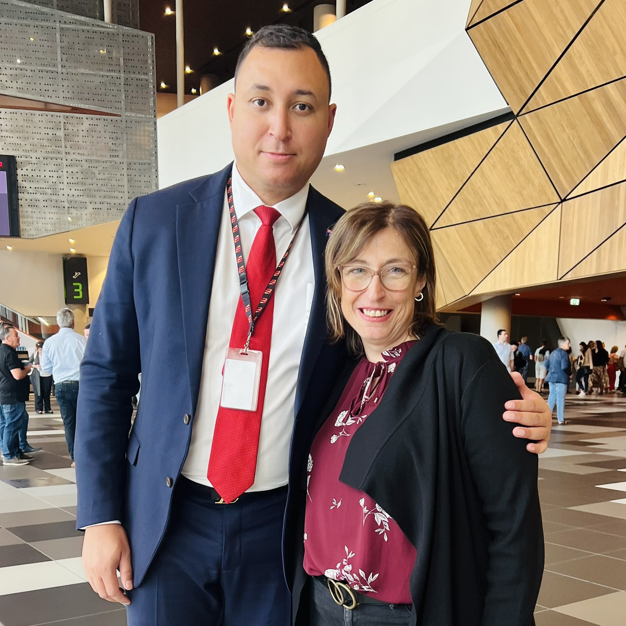 Senator Babet on Twitter: "This is the beautiful Vicki. She has heart failure, but her hospital ...