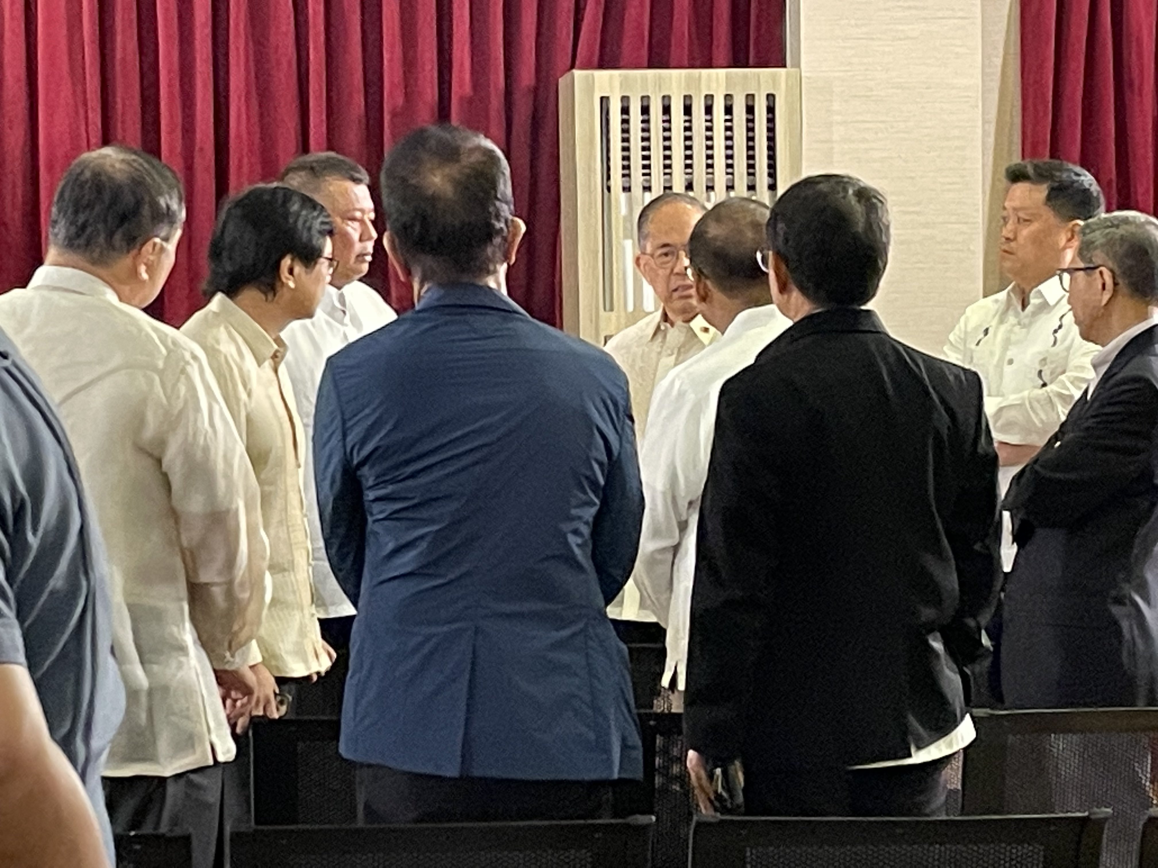 Anjo Bagaoisan on Twitter: "LOOK: The plane carrying President Ferdinand Marcos Jr. & the ...