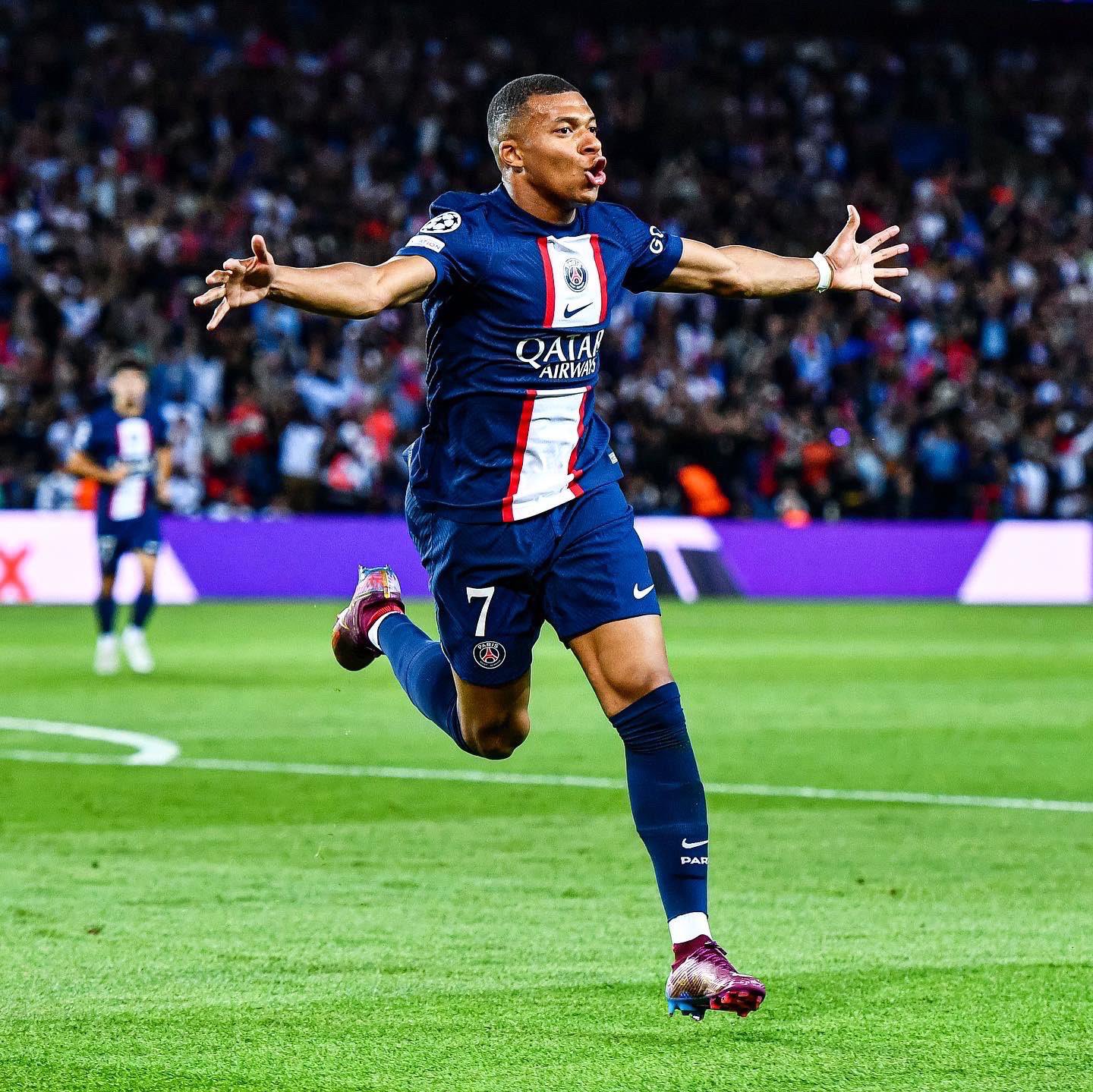 Actu Foot on Twitter: "🚨🚨 Kylian Mbappé SERA dans le groupe du PSG face au Bayern Munich mardi ...