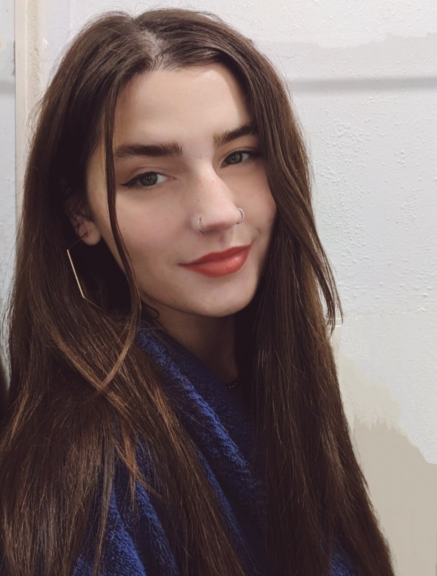 Kate Flood's Instagram, Twitter & Facebook on IDCrawl