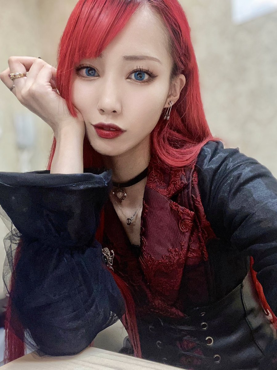 JAM on Twitter: "RT @io_nightowl: おでこ見えてるの良い気がしてる"