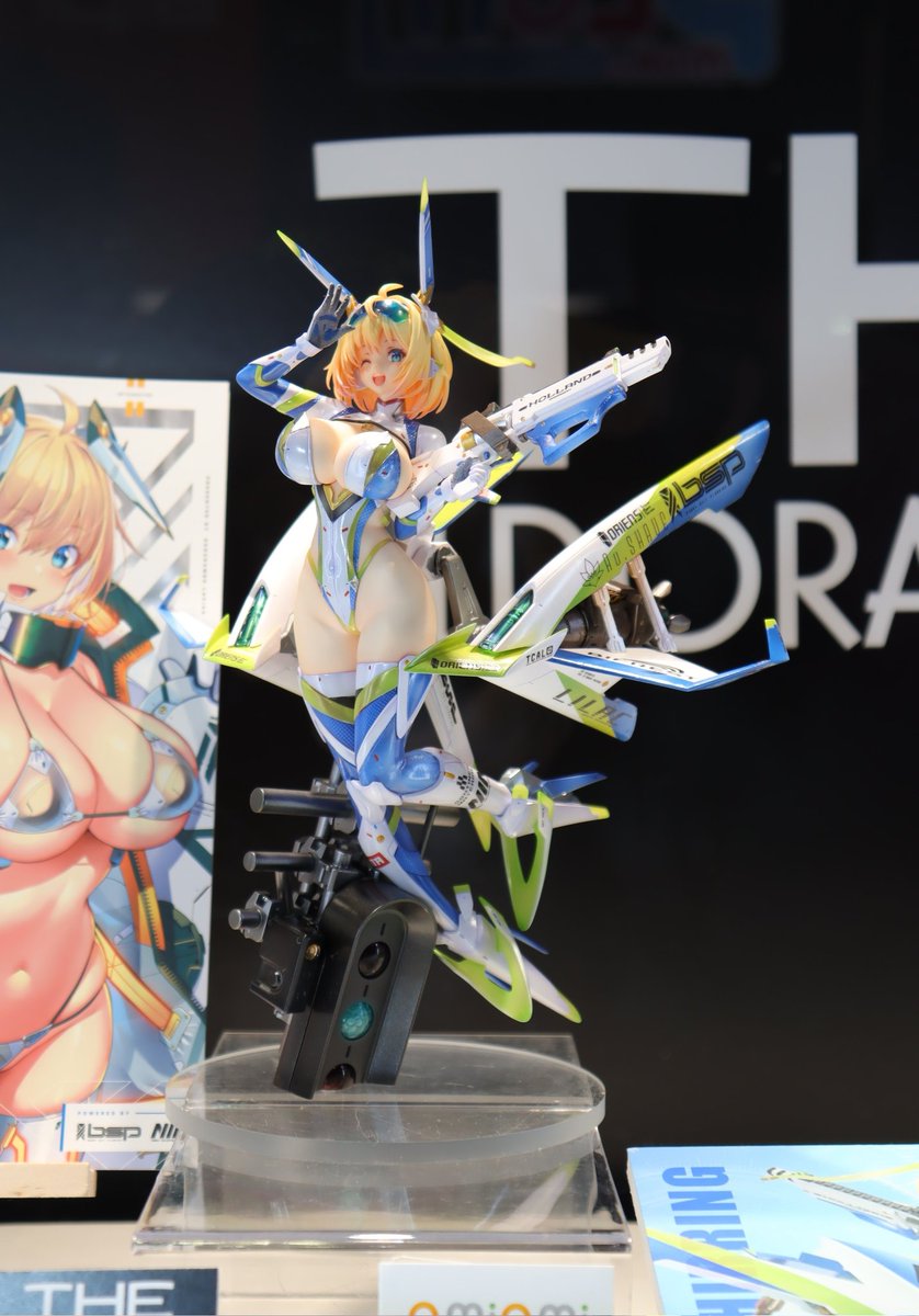 WF2023w THE ELDORA/MODEL ソフィア・F・シャーリング トミトン(ﾄﾐｰ=ﾄﾝﾌﾟｿﾝ) @daikonlan