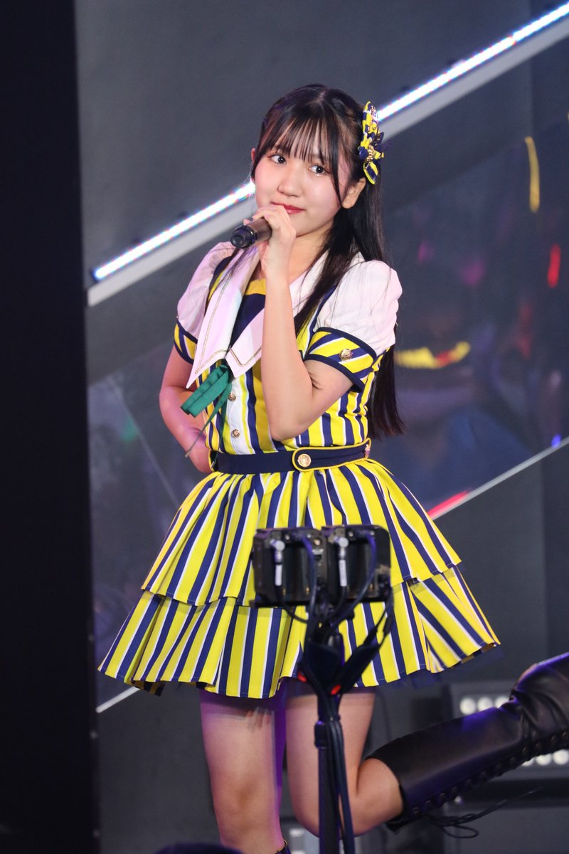 MARO on Twitter: "RT @nishispo_hkt48: #江口心々華 #福井可憐（F）#HKT48 #チームH #目撃者公演初日"