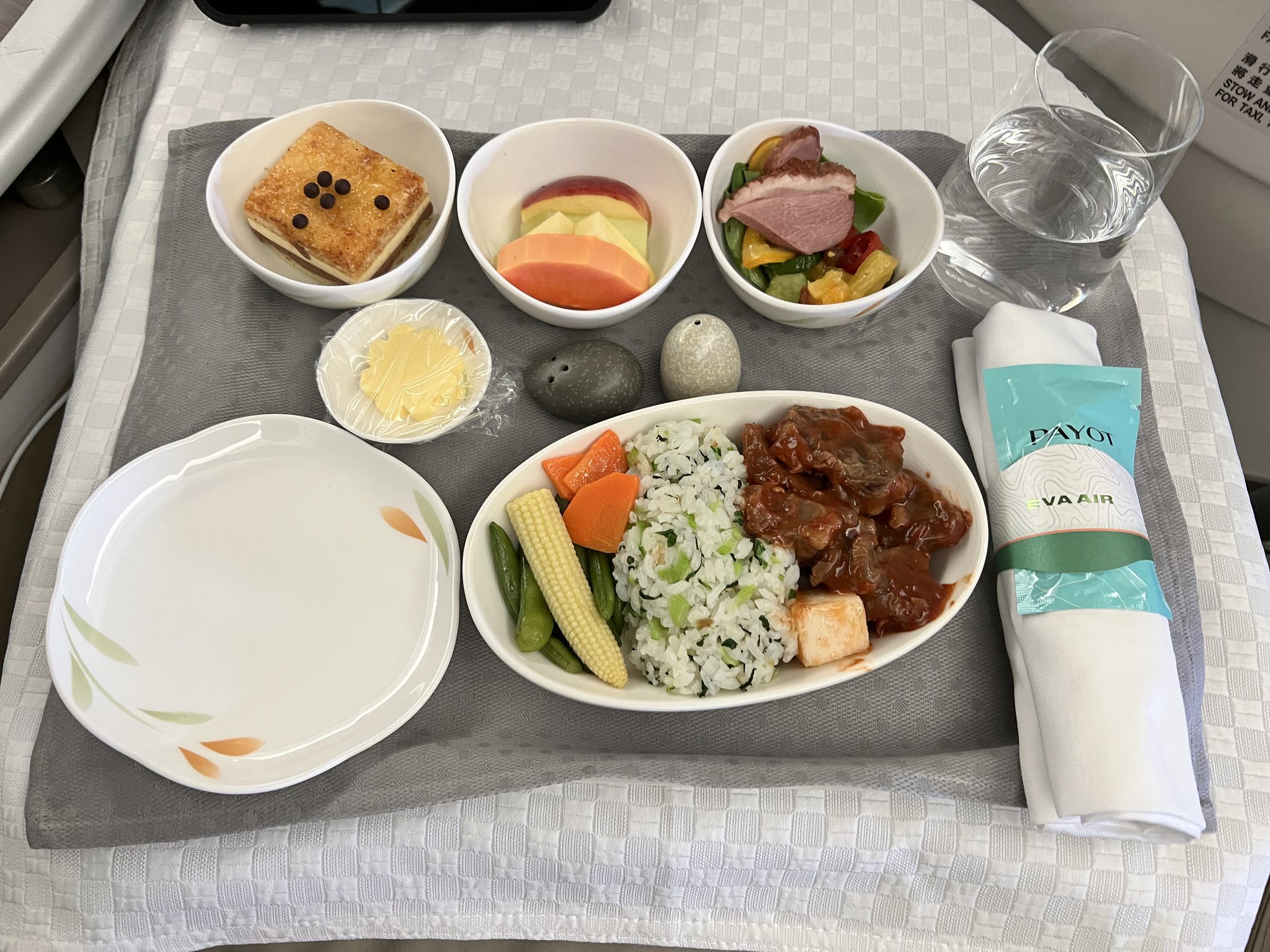 spin9 on Twitter: "ก.ย. 2022 EVA Air BKK-TPE https://t.co/0BCeZi5Txx" / Twitter