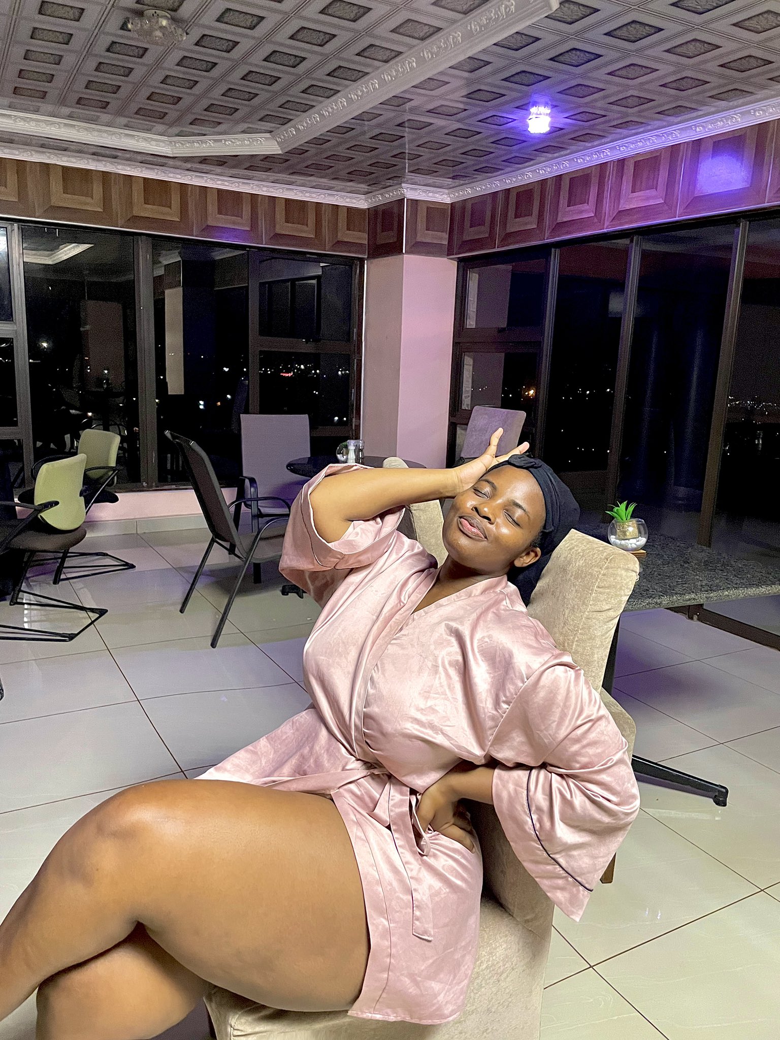 Nkosazane Mpilonhle on Twitter: "Valentine is Coming.😆I’m still alone even this year.😭 https://t ...