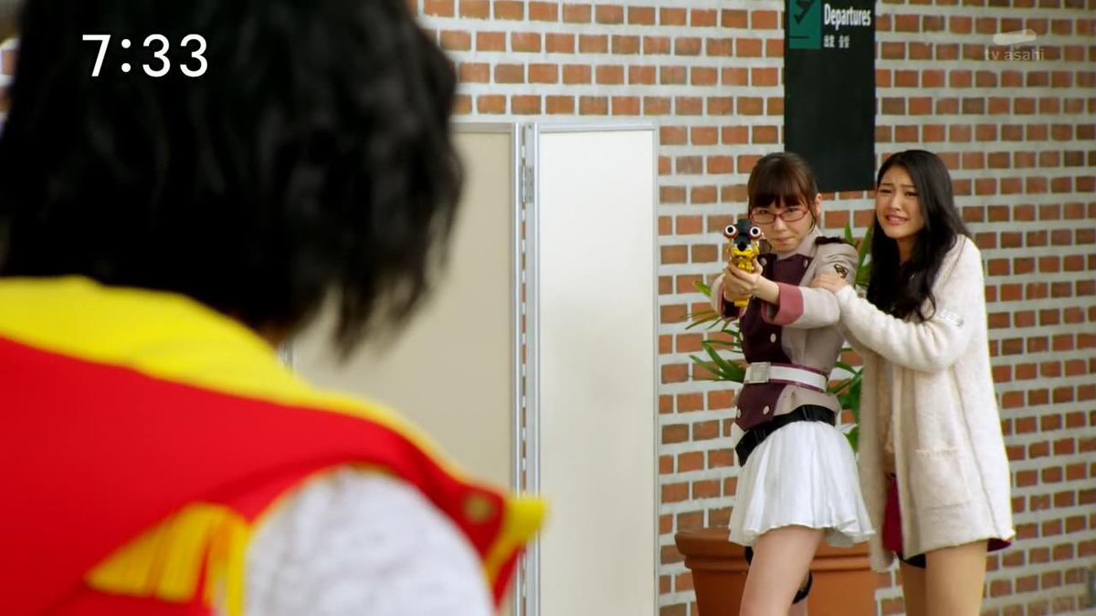 Daily Kyoryuger 🦖 on Twitter: "Yayoi simping for King/Daigo. Brave 22 and 39 btw."