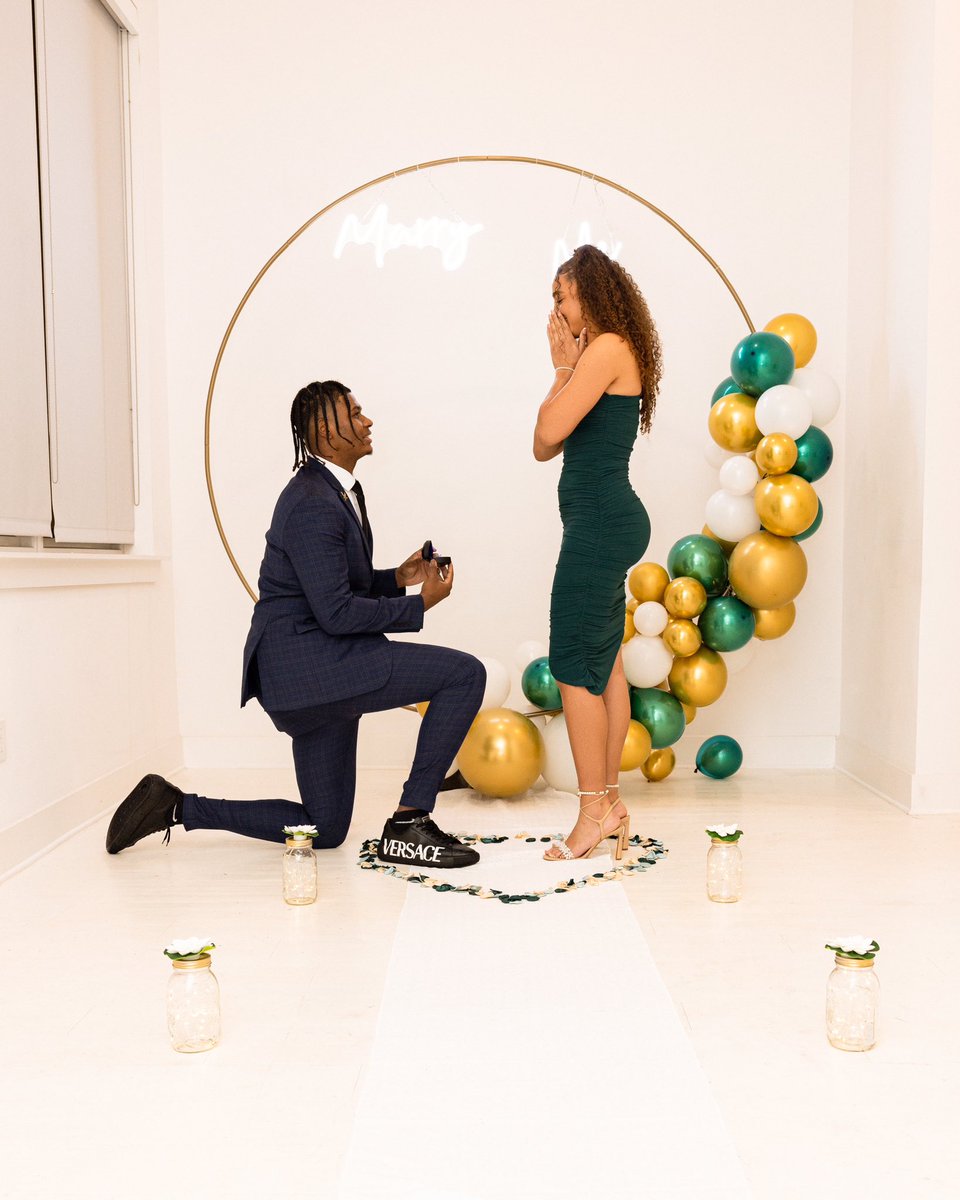 Olivia Whitmire on Twitter: "RT @tj_finley1: Hey Mrs.Finley😅 #shesaidyes"