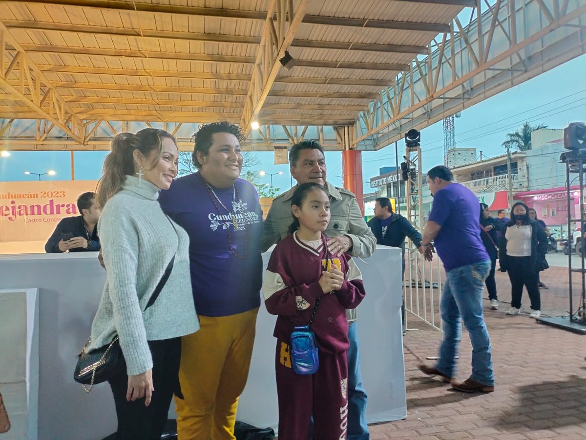 Tabasco Hoy On Twitter Almomento 📸 Llega El Diputado Federal