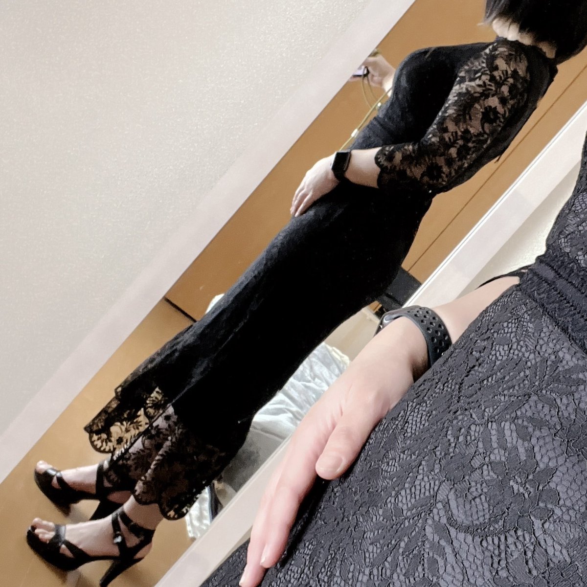 Overeレビュー|胸が大きな女性のブランド On Twitter 👗レースマーメイドワンピース:ブラック 📣推しコメント ずっと気になっ