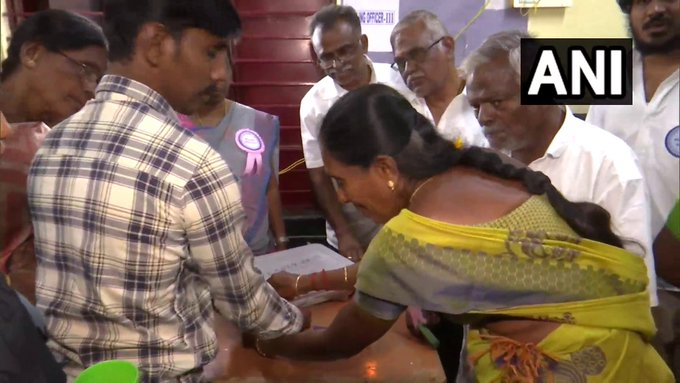 The Times Of India on Twitter: "Tamil Nadu | Polling for Erode East Assembly bypoll concludes"