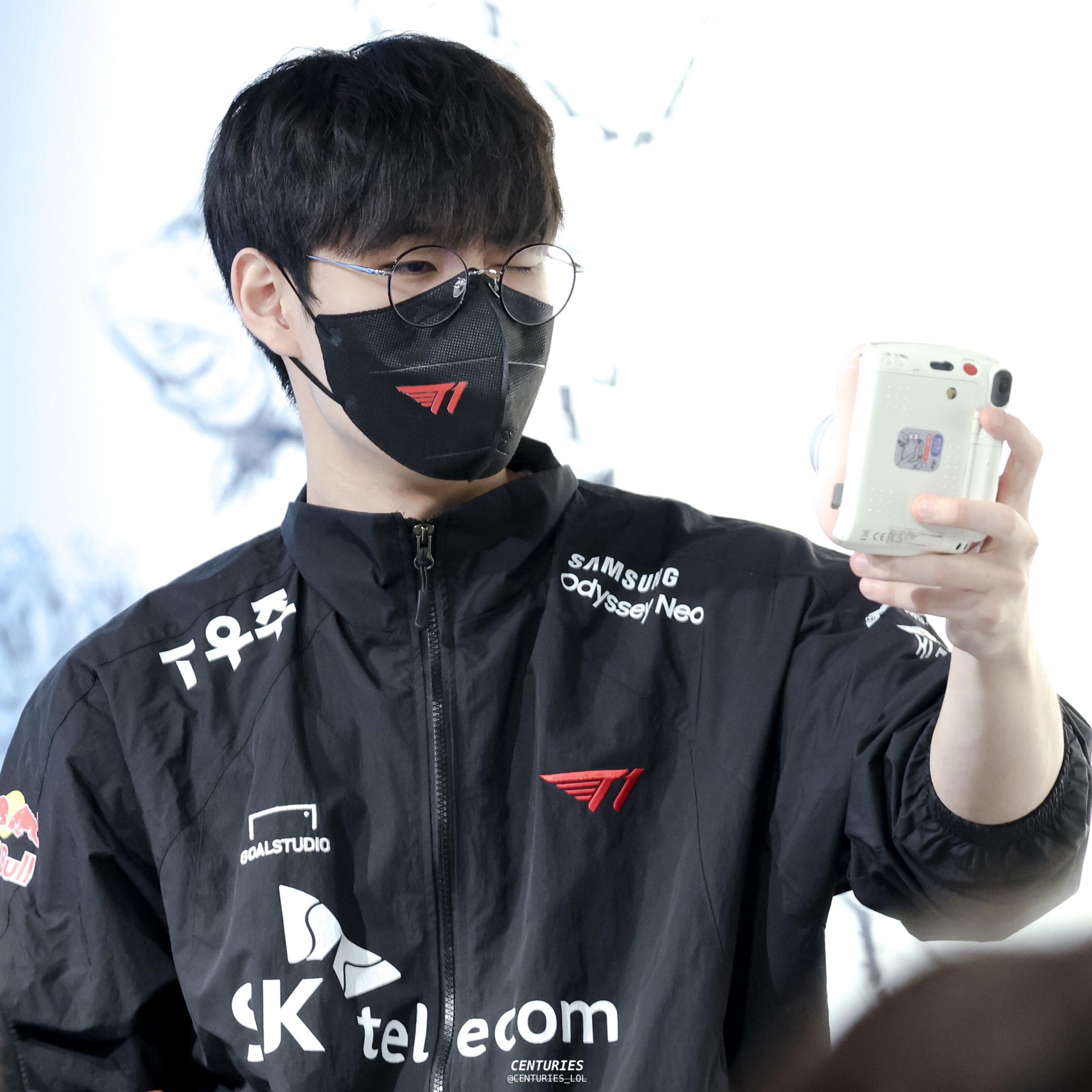 amia_m (@amia_gbclazy) / Twitter