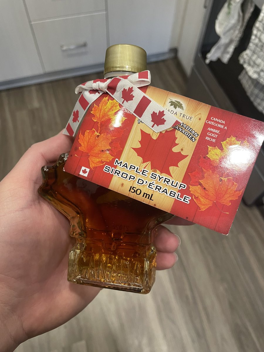 Bob Buskirk on Twitter: "My friend from Canada is visiting and brought me real maple syrup!"