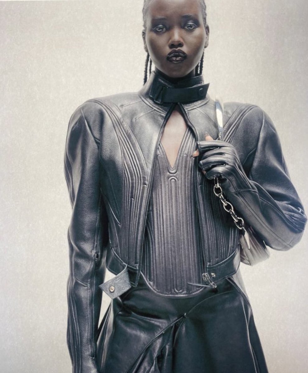 adut akech backstage @ mugler fw23 photographed by pegah farahmand High ...