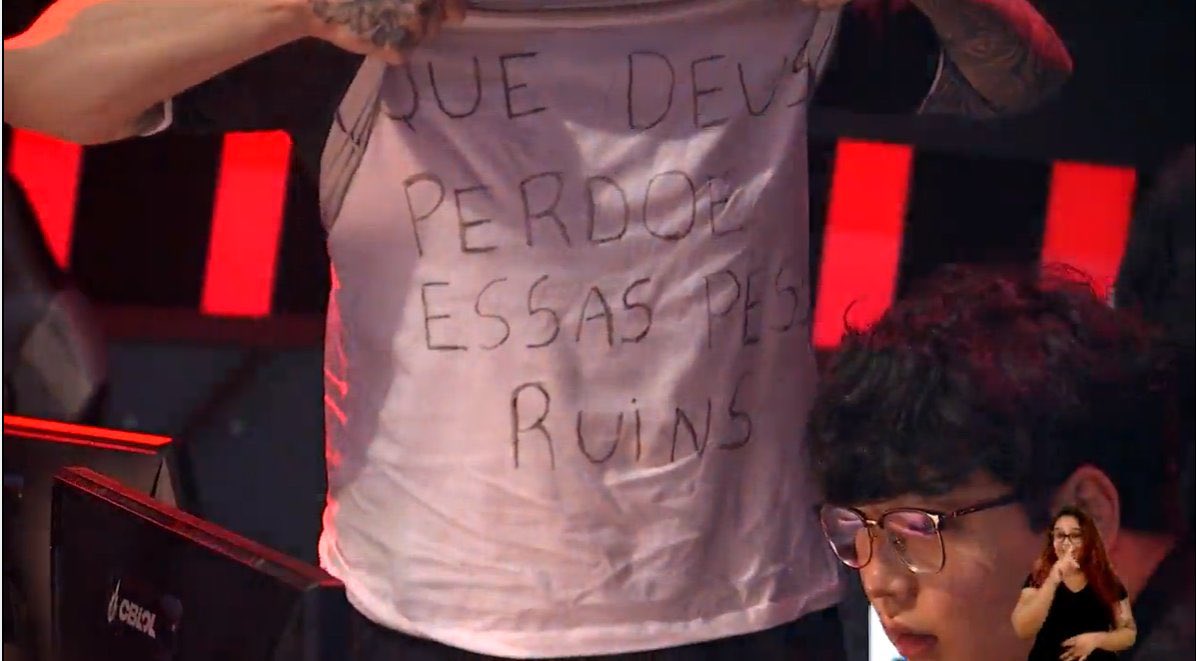 Cezar Daniel on Twitter: "@ilhadaslendas Ue https://t.co/BtGK3LDDvO" / Twitter