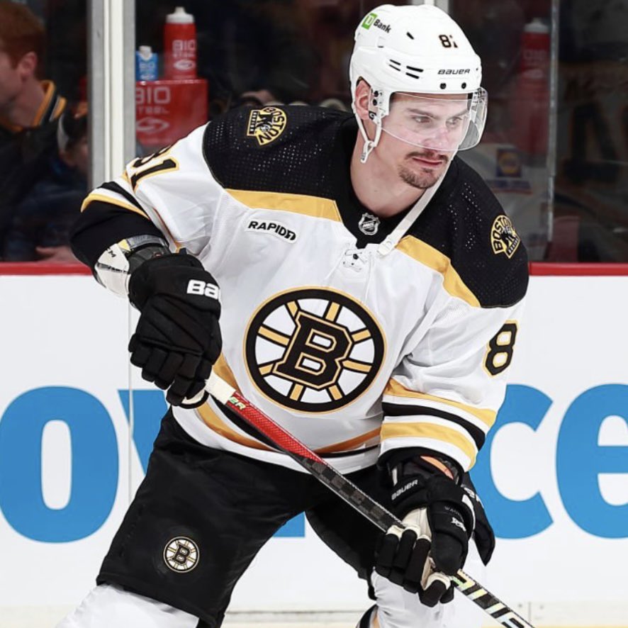 GearGeek.com🏒🤓 on Twitter: "Dmitry Orlov’s first game with the Bruins… It looks like he tried a ...