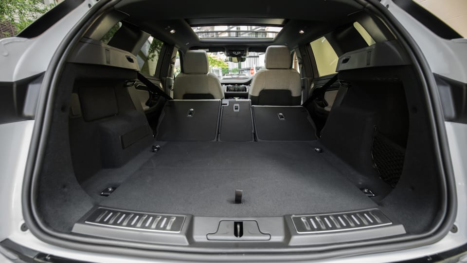 2023 Range Rover Evoque R-Dynamic HSE P300e PHEV. Words and photos by ...