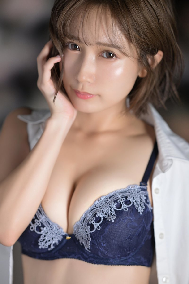 エスワン【公式】 On Twitter 📸 エスワンオフショット / 痴女とも違うこじみなちゃんオリジナルの M男弄りプレイを堪能してみて😘 👇画像の作品はコチラから!